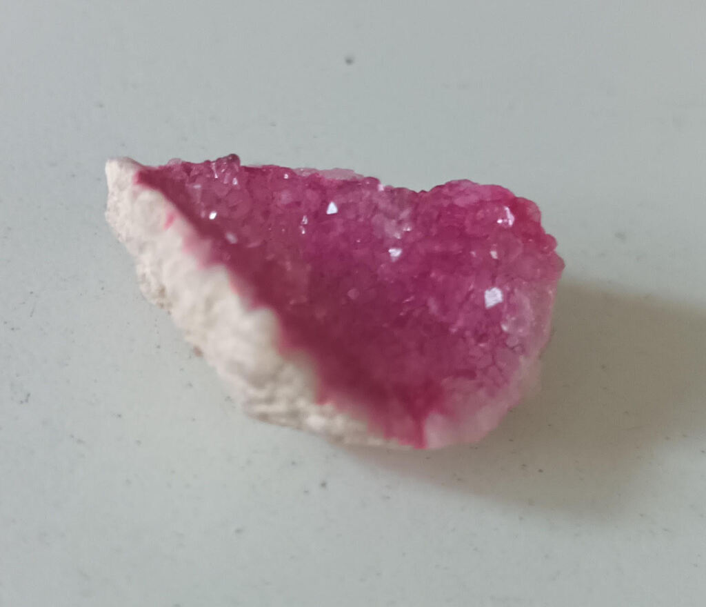 Need help identifying this crystal - General Discussion - Become A ...